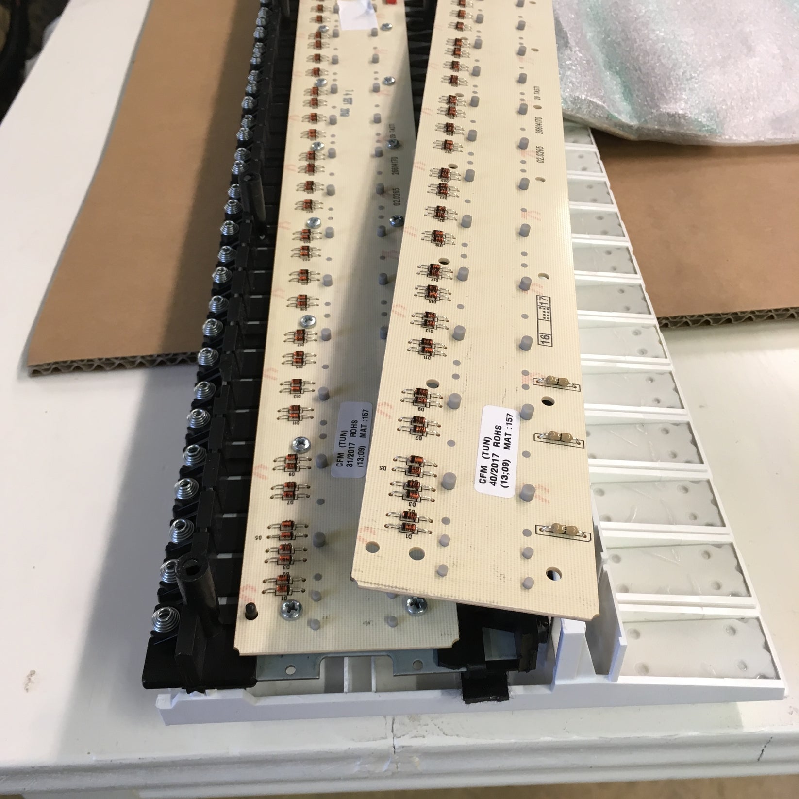 Fatar TP/9S Keyboard - 61 keys - no Aftertouch – Techsmechs Vintage Synth